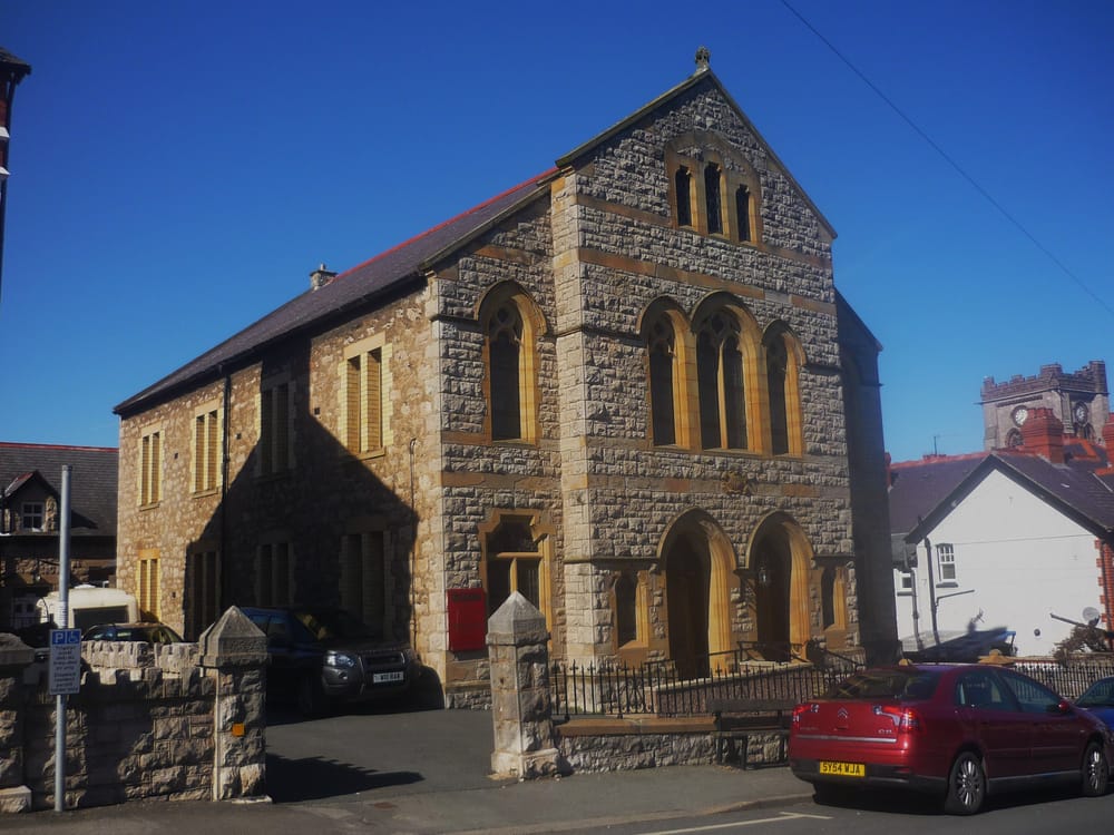 HOREB CHAPEL - Updated September 2024 - Rhiw Road, Colwyn Bay, Conwy ...