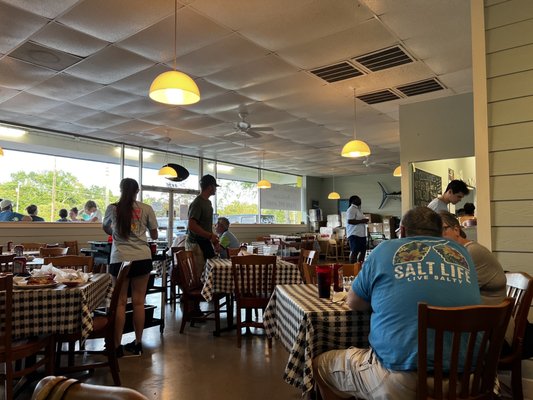 SOMETHING FISHY SEAFOOD RESTAURANT - Updated January 2026 - 124 Photos ...