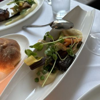 OSTRA - Updated May 2024 - 1329 Photos & 627 Reviews - 1 Charles St S ...