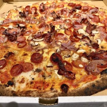 REVOLVER PIZZA - Updated December 2025 - 64 Photos & 65 Reviews - 388 ...