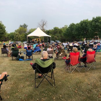 NEW BERLIN PUBLIC LIBRARY - Updated October 2025 - 30 Photos - 15105 ...