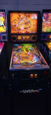 POCKETEER BILLIARDS AND SPORTS BAR - Updated June 2024 - 32 Photos & 15 ...