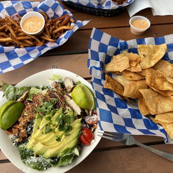 SUPERFLY MARTINI BAR AND GRILL - Updated May 2024 - 364 Photos & 574 ...