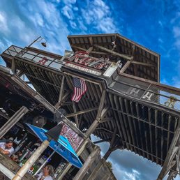 RED’S ICE HOUSE - Updated July 2025 - 844 Photos & 1049 Reviews - 98 ...