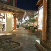 PHOENIX PREMIUM OUTLETS - 202 Photos & 213 Reviews - 4976 Premium ...