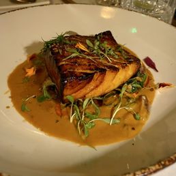 LE COLONIAL - Updated December 2025 - 231 Photos & 83 Reviews - 255 ...