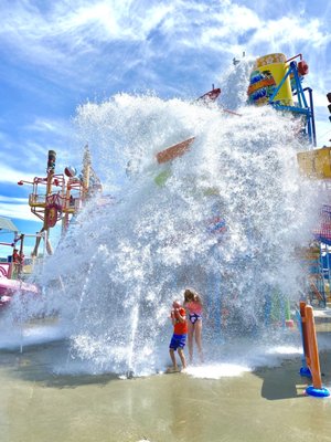 COWABUNGA BAY WATER PARK - Updated June 2024 - 59 Photos & 76 Reviews ...