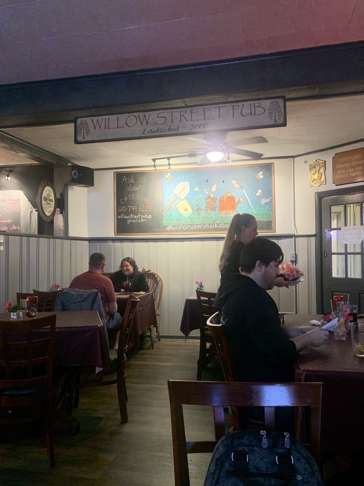 WILLOW STREET PUB - Updated October 2025 - 17 Photos & 34 Reviews ...