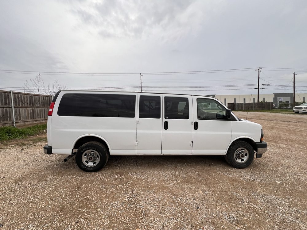 AIRPORT VAN RENTAL - DALLAS FORT WORTH - Updated June 2025 - 25 Photos ...