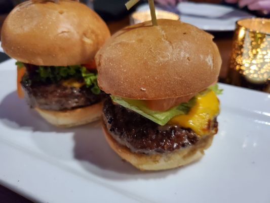 NOSH KITCHEN & COCKTAILS - Updated September 2025 - 92 Photos & 75 ...