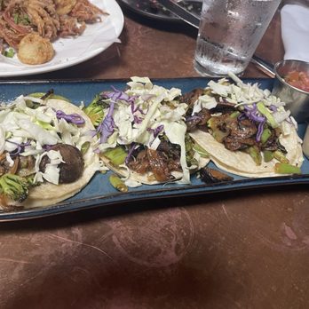 FOOTHILL - Updated December 2024 - 1772 Photos & 1257 Reviews - 2835 E ...