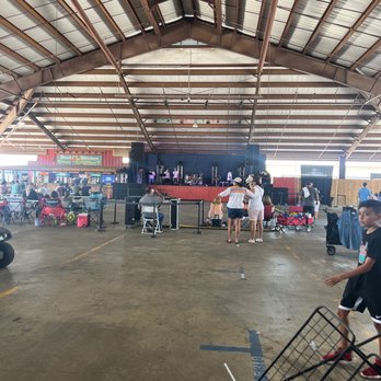 TRADERS VILLAGE - Updated December 2025 - 253 Photos & 147 Reviews ...