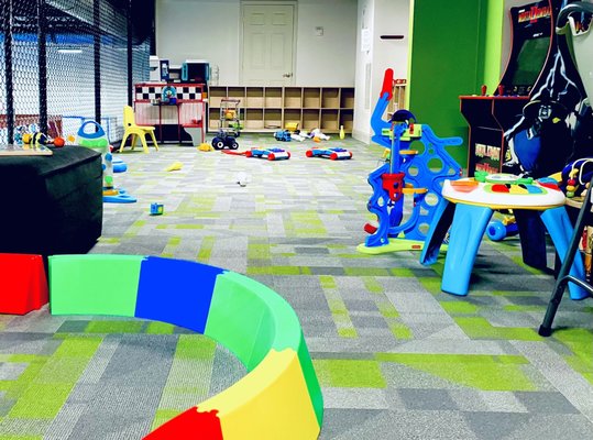 Q’S CORNER - Updated December 2025 - 50 Photos & 21 Reviews - 1800 N ...