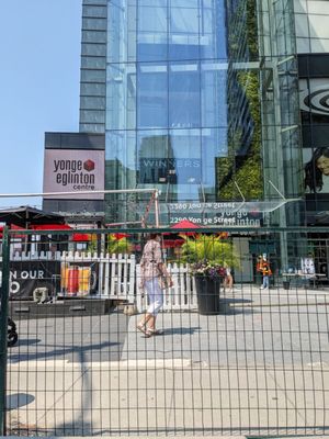 YONGE EGLINTON CENTRE - Updated September 2024 - 37 Photos & 28 Reviews ...