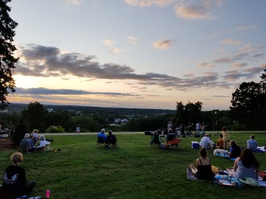 WESTERN PROMENADE - Updated September 2025 - 43 Photos - Western ...