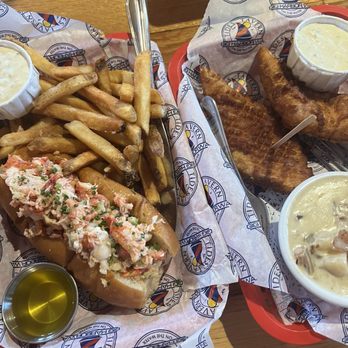 TIDES TAVERN - Updated September 2024 - 693 Photos & 1054 Reviews ...