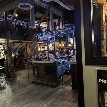 REPUBLIC GASTROPUB - Updated December 2025 - 548 Photos & 466 Reviews ...