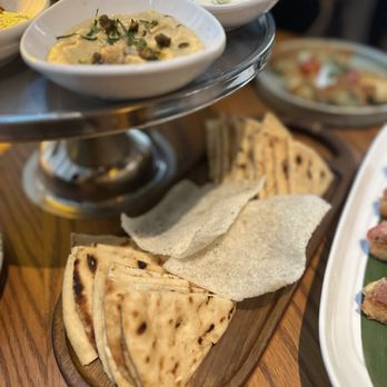 ALMYRA - Updated July 2024 - 360 Photos & 84 Reviews - 1636 Chancellor ...