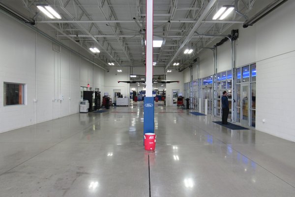 TOM WOOD FORD - Updated December 2025 - 29 Photos & 182 Reviews - 3130 ...