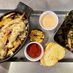 KAMP HOUSTON - Updated July 2024 - 605 Photos & 570 Reviews - 6025 ...