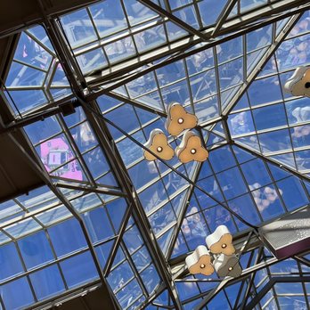 FREEHOLD RACEWAY MALL - Updated December 2025 - 162 Photos & 145 ...