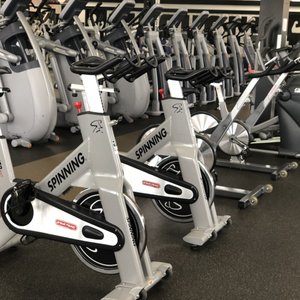 ONELIFE FITNESS - FAIRFAX - Updated January 2026 - 12300 Price Club Plz ...