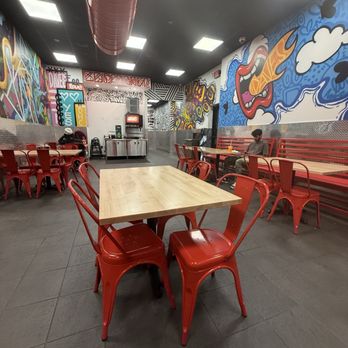 DAVE’S HOT CHICKEN - Updated September 2025 - 73 Photos & 29 Reviews - 17304 Chesterfield ...