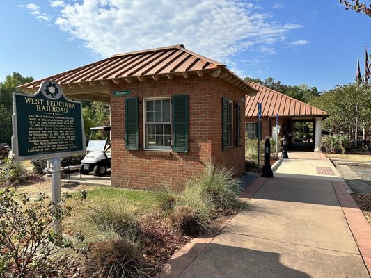 MISSISSIPPI WELCOME CENTER - Updated October 2025 - 22 Photos - 919 US ...