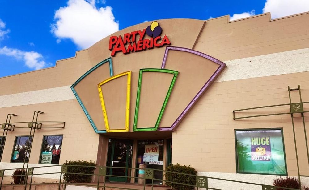 PARTY AMERICA - Updated January 2026 - 32 Photos & 60 Reviews - 3652 S ...