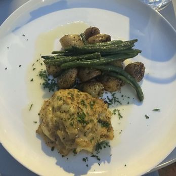 ACACIA MIDTOWN - Updated January 2026 - 163 Photos & 77 Reviews - 2363 ...