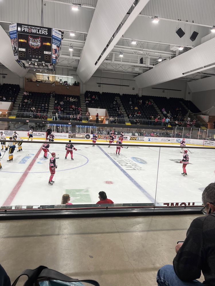 MCMORRAN PLACE SPORTS AND ENTERTAINMENT CENTER - Updated December 2025 ...