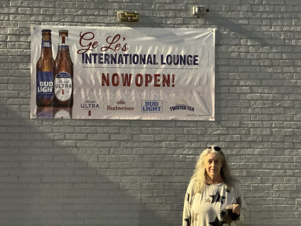 GE LE’S INTERNATIONAL LOUNGE - Updated May 2026 - 4624 Dorchester Rd ...