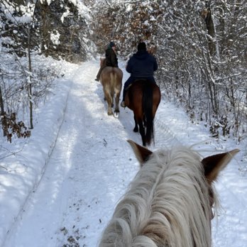 RED RIDGE RANCH RIDING STABLES - Updated October 2024 - 92 Photos & 53 ...