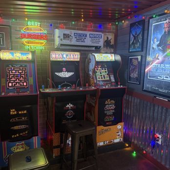 MUDDBONES - Updated January 2026 - 174 Photos & 268 Reviews - 1701 N ...