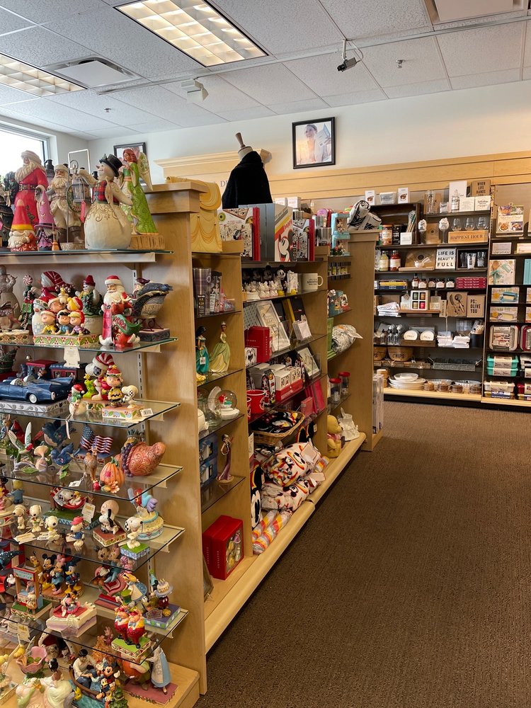 AMY’S HALLMARK SHOP - 10 Photos - 5347 W Loop 1604 N, San Antonio ...