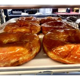 DAT DONUT - Updated February 2025 - 206 Photos & 388 Reviews - 8251 S ...