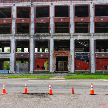 PACKARD PLANT - Updated August 2025 - 63 Photos & 10 Reviews - 1560 E ...