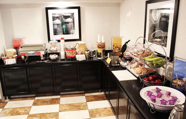 HAMPTON INN & SUITES HAZARD - 73 Photos & 10 Reviews - 70 Morton Blvd ...