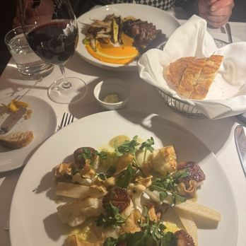 SCARAMOUCHE RESTAURANT PASTA BAR & GRILL - Updated January 2026 - 811 ...