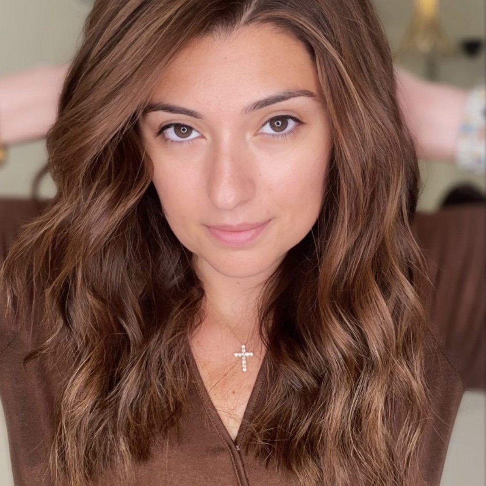 Jen Perez's Instagram, Twitter & Facebook on IDCrawl