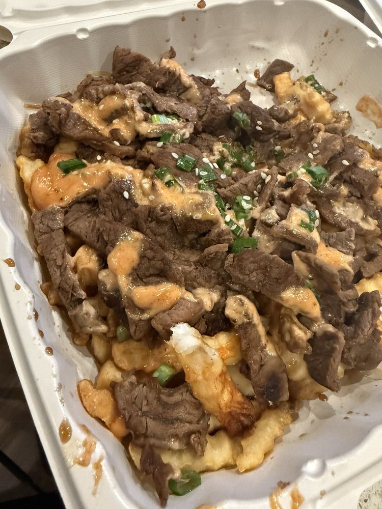 MADD CHICKEN - Updated June 2025 - 17 Reviews - 1520 N Government Way ...