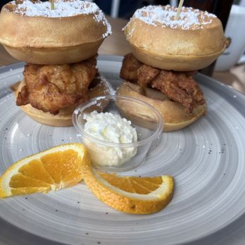 FLIPS PANCAKE HOUSE - BETTENDORF - Updated December 2025 - 33 Photos ...