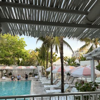 MIAMI POOL HOUSE - Updated December 2025 - 26 Photos - 105-107 NE 25th ...