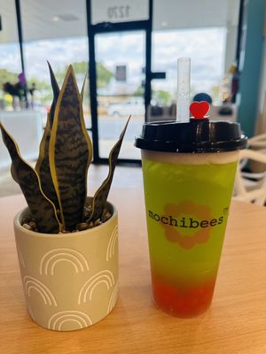 MOCHIBEES DONUT CAFE - Updated December 2025 - 79 Photos & 29 Reviews ...