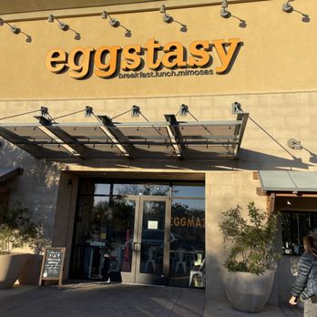 EGGSTASY - Updated May 2024 - 704 Photos & 594 Reviews - 2430 S Gilbert ...