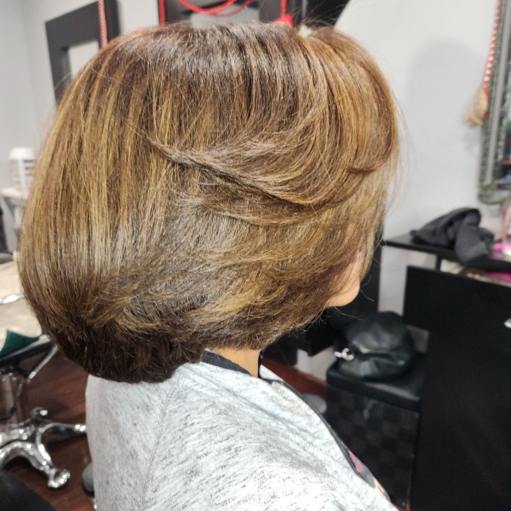 Deva Cuts Near 77089