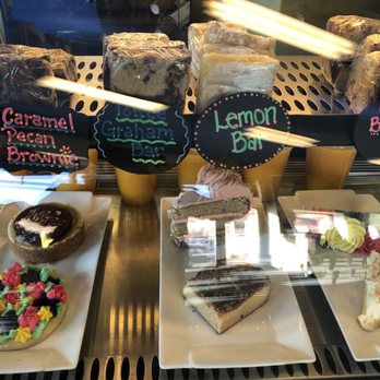 SWEET CRAVINGS BAKERY + BISTRO - Updated November 2025 - 444 Photos ...