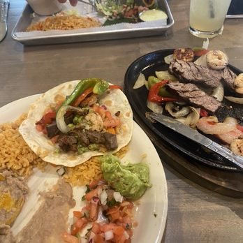 VILLA GRANDE TACO & BAR - Updated October 2025 - 20 Photos & 19 Reviews ...