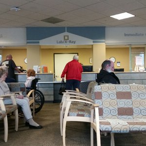 KAISER PERMANENTE GATEWAY MEDICAL OFFICE - Updated January 2026 - 18 ...