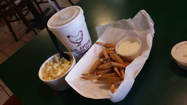 MR CHICK - Updated December 2025 - 28 Photos & 44 Reviews - 1125 38th ...